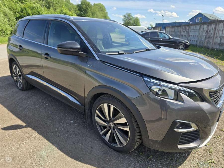 Pelēks Peugeot 5008 2020 Narva, ar dzinēja tilpumu 2.00 L un nobraukumu 204 tūkst. km par 7900 €, foto 10 vietnē AUTOMOTO.COM.LV