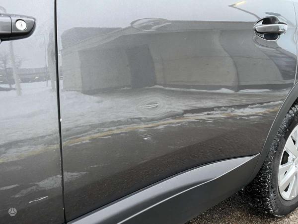 Grey Peugeot 5008 2021 in Vilnius, with an engine capacity of 1.20 L and mileage of 104 thousand km for 12584 €, photo 8 on AUTOMOTO.COM.LV