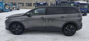 Grey Peugeot 5008 2021 in Kaunas, with an engine capacity of 2.00 L and mileage of 204 thousand km for 18755 €, photo 5 on AUTOMOTO.COM.LV