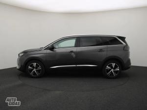 Pelēks Peugeot 5008 2021 Viļņa, ar dzinēja tilpumu 1.20 L un nobraukumu 105 tūkst. km par 17199 €, foto 7 vietnē AUTOMOTO.COM.LV