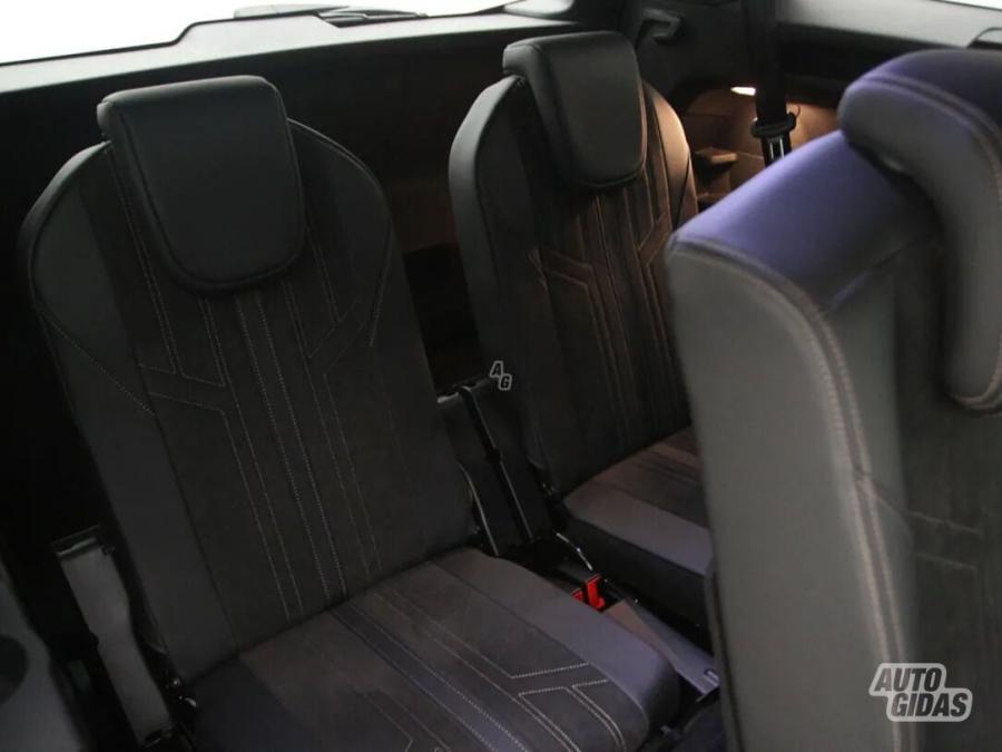Pelēks Peugeot 5008 2021 Viļņa, ar dzinēja tilpumu 1.20 L un nobraukumu 105 tūkst. km par 17199 €, foto 17 vietnē AUTOMOTO.COM.LV