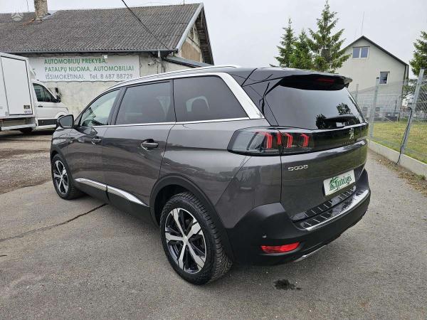 Grey Peugeot 5008 2021 in Klaipeda, with an engine capacity of 2.00 L and mileage of 194 thousand km for 22736 €, photo 7 on AUTOMOTO.COM.LV