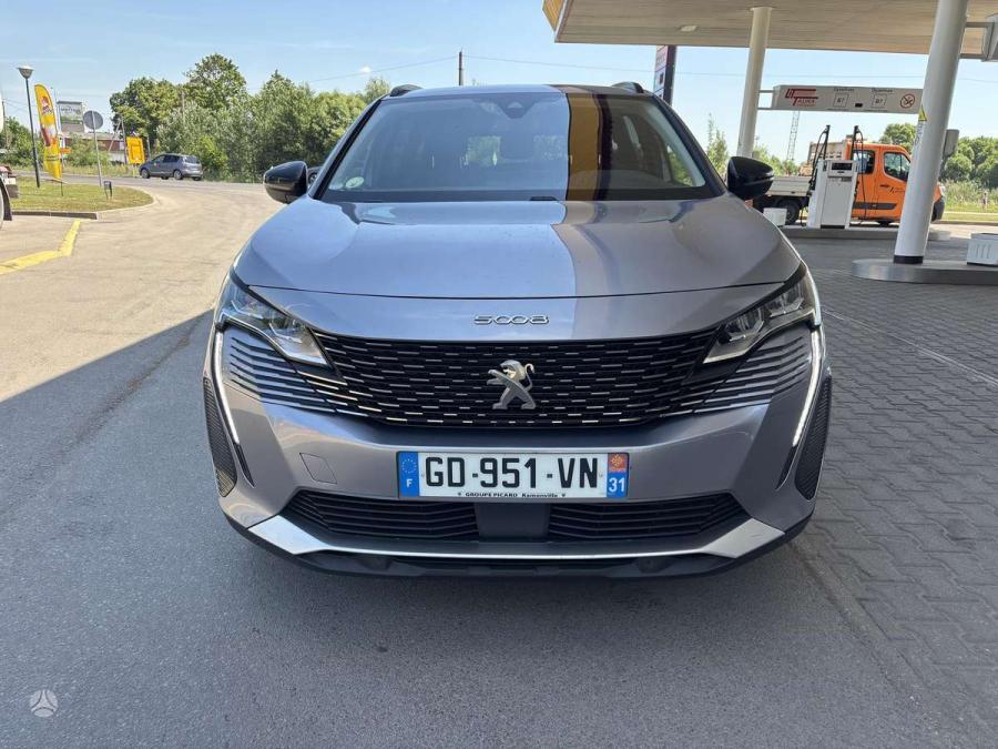 Grey Peugeot 5008 2021 in Taurage, with an engine capacity of 1.50 L and mileage of 188 thousand km for 12700 €, photo 3 on AUTOMOTO.COM.LV