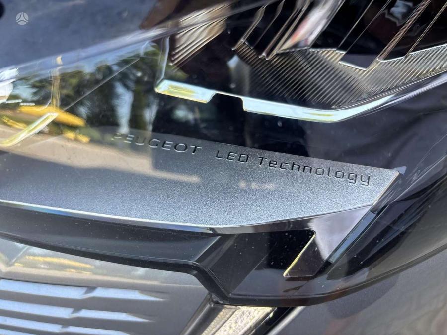Grey Peugeot 5008 2021 in Taurage, with an engine capacity of 1.50 L and mileage of 188 thousand km for 12700 €, photo 25 on AUTOMOTO.COM.LV
