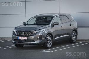 Grey Peugeot 5008 2021 in Riga, with an engine capacity of 1.50 L and mileage of 188 thousand km for 16750 €, photo  on AUTOMOTO.COM.LV