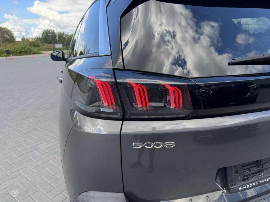 Grey Peugeot 5008 2021 in Telschi, with an engine capacity of 1.50 L and mileage of 178 thousand km for 14700 €, photo 20 on AUTOMOTO.COM.LV