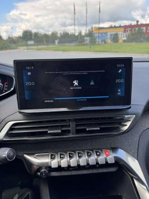 Grey Peugeot 5008 2021 in Telschi, with an engine capacity of 1.50 L and mileage of 178 thousand km for 14700 €, photo 38 on AUTOMOTO.COM.LV