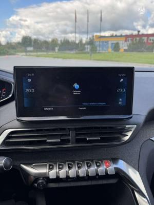 Grey Peugeot 5008 2021 in Telschi, with an engine capacity of 1.50 L and mileage of 178 thousand km for 14700 €, photo 39 on AUTOMOTO.COM.LV