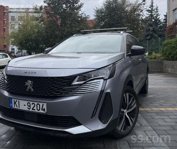 Grey Peugeot 5008 2021 in Riga, with an engine capacity of 1.60 L and mileage of 81 thousand km for 23500 €, photo 6 on AUTOMOTO.COM.LV