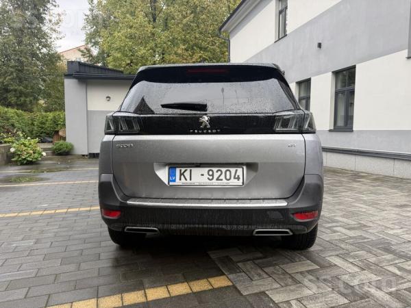 Grey Peugeot 5008 2021 in Riga, with an engine capacity of 1.60 L and mileage of 81 thousand km for 23500 €, photo 8 on AUTOMOTO.COM.LV