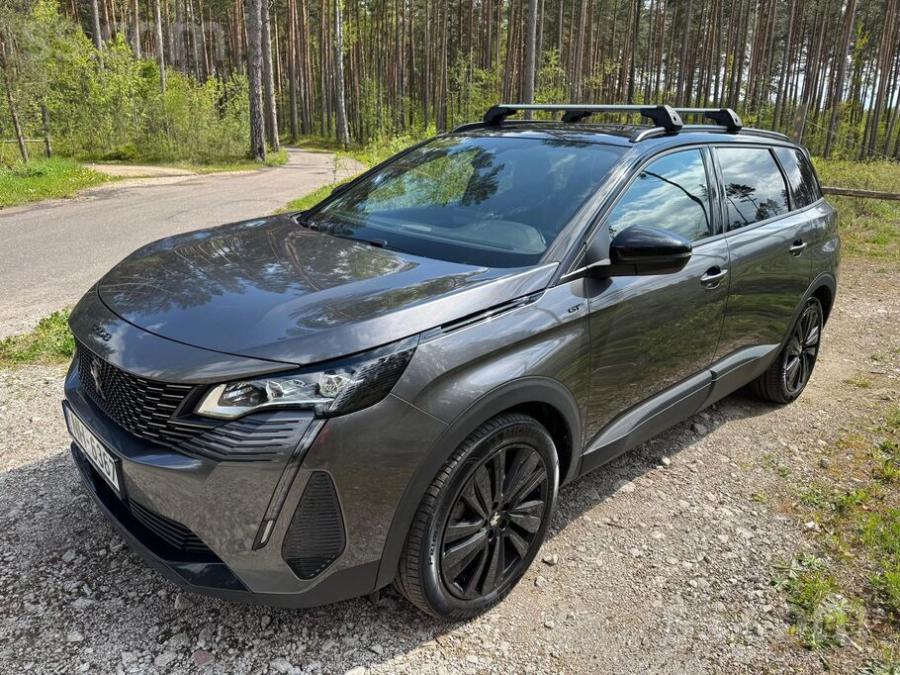 Grey Peugeot 5008 2022 in Riga, with an engine capacity of 1.50 L and mileage of 36 thousand km for 28000 €, photo 2 on AUTOMOTO.COM.LV