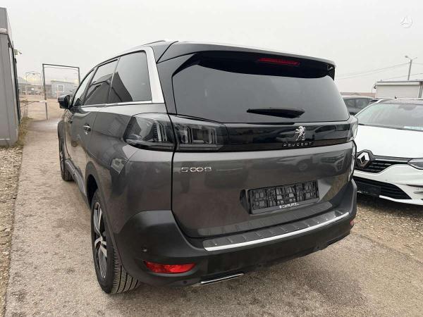 Pelēks Peugeot 5008 2022 Viļņa, ar dzinēja tilpumu 1.20 L un nobraukumu 171 tūkst. km par 16900 €, foto 7 vietnē AUTOMOTO.COM.LV