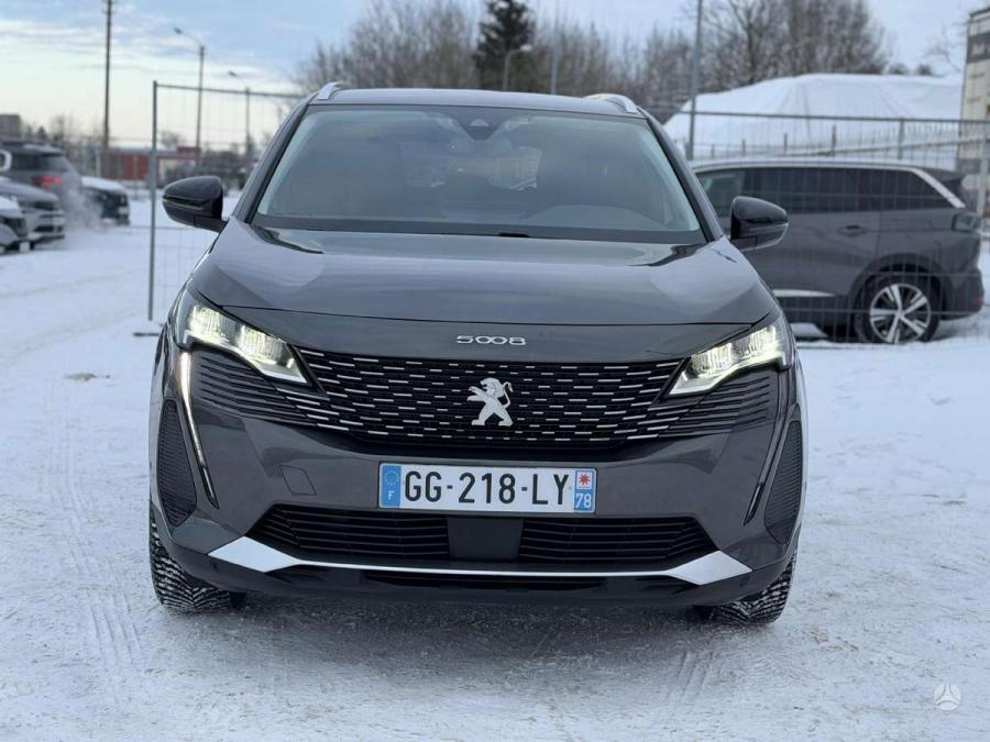 Grey Peugeot 5008 2022 in Marijampole, with an engine capacity of 1.20 L and mileage of 132 thousand km for 17182 €, photo 4 on AUTOMOTO.COM.LV