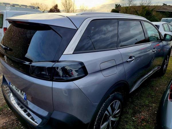 Pelēks Peugeot 5008 2022 Tauragė, ar dzinēja tilpumu 1.50 L un nobraukumu 158 tūkst. km par 15700 €, foto 3 vietnē AUTOMOTO.COM.LV