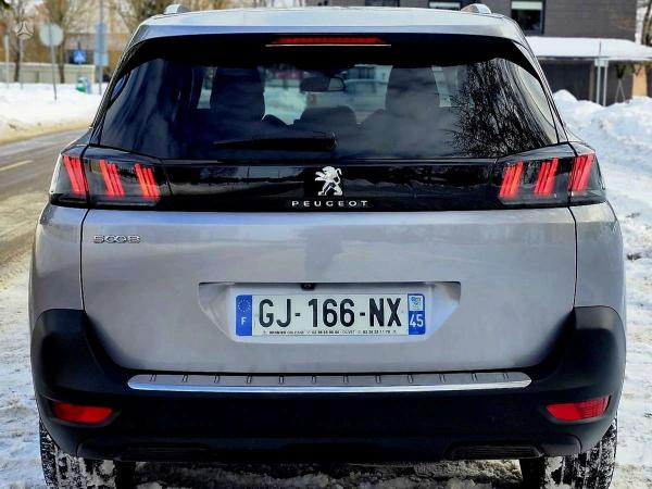Grey Peugeot 5008 2022 in Taurage, with an engine capacity of 1.50 L and mileage of 158 thousand km for 15800 €, photo 7 on AUTOMOTO.COM.LV