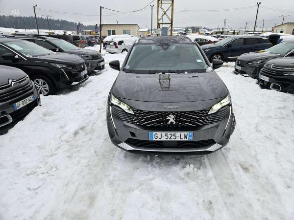 Grey Peugeot 5008 2022 in Vilnius, with an engine capacity of 1.20 L and mileage of 161 thousand km for 15972 €, photo 2 on AUTOMOTO.COM.LV