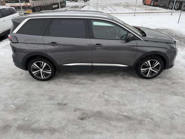 Grey Peugeot 5008 2022 in Marijampole, with an engine capacity of 1.50 L and mileage of 153 thousand km for 16819 €, photo 8 on AUTOMOTO.COM.LV