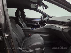 Grey Peugeot 5008 2022 in Tallinn, with an engine capacity of 1.50 L and mileage of 61 thousand km for 24900 €, photo 19 on AUTOMOTO.COM.LV