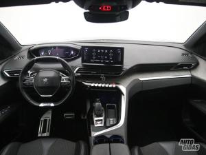 Grey Peugeot 5008 2022 in Vilnius, with an engine capacity of 1.50 L and mileage of 218 thousand km for 18399 €, photo 3 on AUTOMOTO.COM.LV
