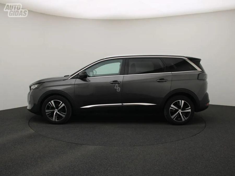 Grey Peugeot 5008 2022 in Vilnius, with an engine capacity of 1.50 L and mileage of 218 thousand km for 18399 €, photo 7 on AUTOMOTO.COM.LV
