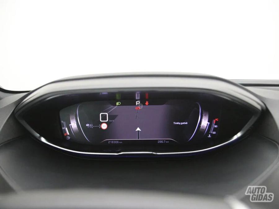 Grey Peugeot 5008 2022 in Vilnius, with an engine capacity of 1.50 L and mileage of 218 thousand km for 18399 €, photo 21 on AUTOMOTO.COM.LV