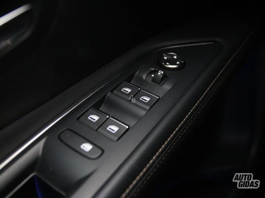 Grey Peugeot 5008 2022 in Vilnius, with an engine capacity of 1.50 L and mileage of 218 thousand km for 18399 €, photo 28 on AUTOMOTO.COM.LV