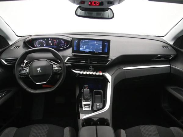 Grey Peugeot 5008 2022 in Vilnius, with an engine capacity of 1.20 L and mileage of 196 thousand km for 15199 €, photo 2 on AUTOMOTO.COM.LV