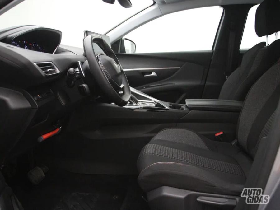 Pelēks Peugeot 5008 2022 Viļņa, ar dzinēja tilpumu 1.20 L un nobraukumu 196 tūkst. km par 15199 €, foto 5 vietnē AUTOMOTO.COM.LV