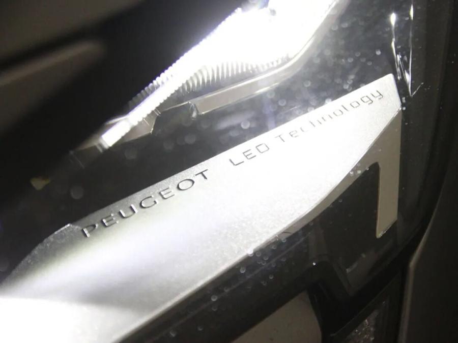 Pelēks Peugeot 5008 2022 Viļņa, ar dzinēja tilpumu 1.20 L un nobraukumu 196 tūkst. km par 15199 €, foto 33 vietnē AUTOMOTO.COM.LV