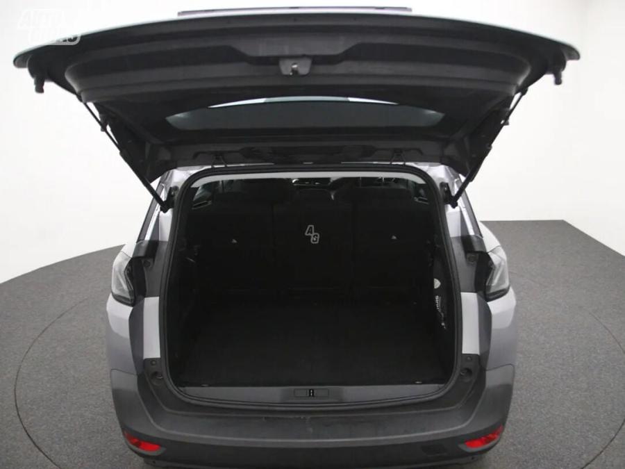 Pelēks Peugeot 5008 2022 Viļņa, ar dzinēja tilpumu 1.20 L un nobraukumu 196 tūkst. km par 15199 €, foto 34 vietnē AUTOMOTO.COM.LV