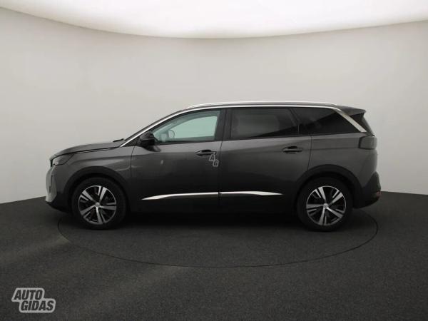 Grey Peugeot 5008 2022 in Vilnius, with an engine capacity of 1.50 L and mileage of 191 thousand km for 18199 €, photo 6 on AUTOMOTO.COM.LV