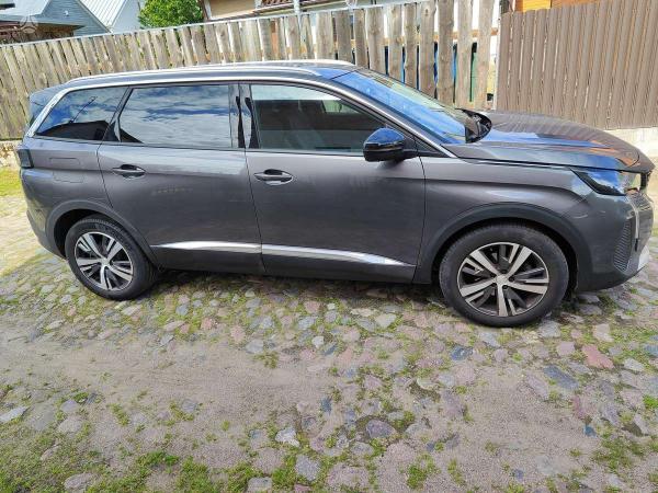 Grey Peugeot 5008 2022 in Marijampole, with an engine capacity of 1.20 L and mileage of 35 thousand km for 19112 €, photo 4 on AUTOMOTO.COM.LV