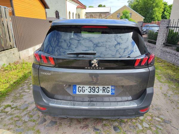 Grey Peugeot 5008 2022 in Marijampole, with an engine capacity of 1.20 L and mileage of 35 thousand km for 19112 €, photo 6 on AUTOMOTO.COM.LV