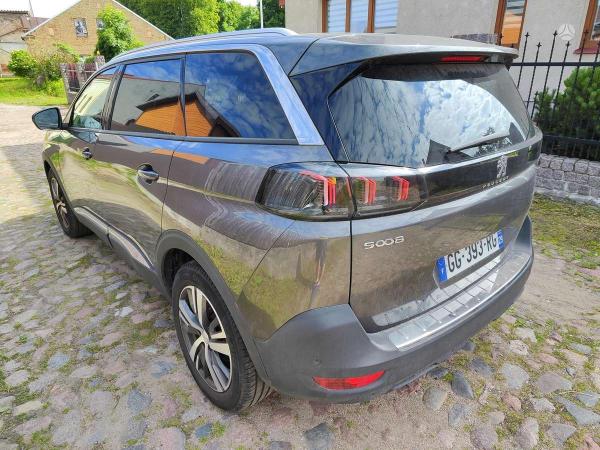 Grey Peugeot 5008 2022 in Marijampole, with an engine capacity of 1.20 L and mileage of 35 thousand km for 19112 €, photo 7 on AUTOMOTO.COM.LV