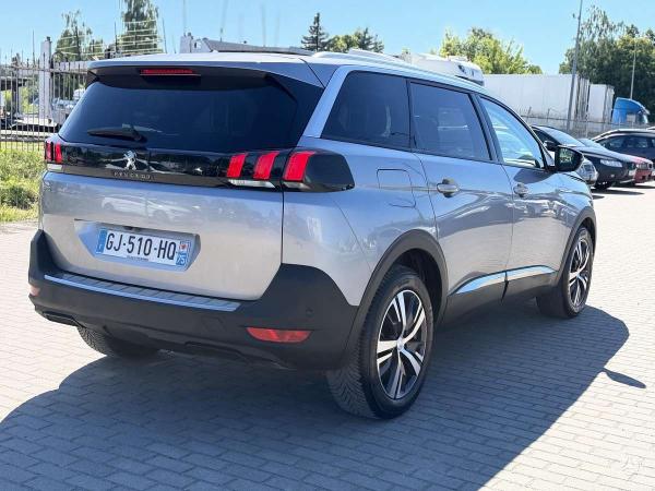 Pelēks Peugeot 5008 2022 Marijampole, ar dzinēja tilpumu 1.20 L un nobraukumu 111 tūkst. km par 16577 €, foto 9 vietnē AUTOMOTO.COM.LV