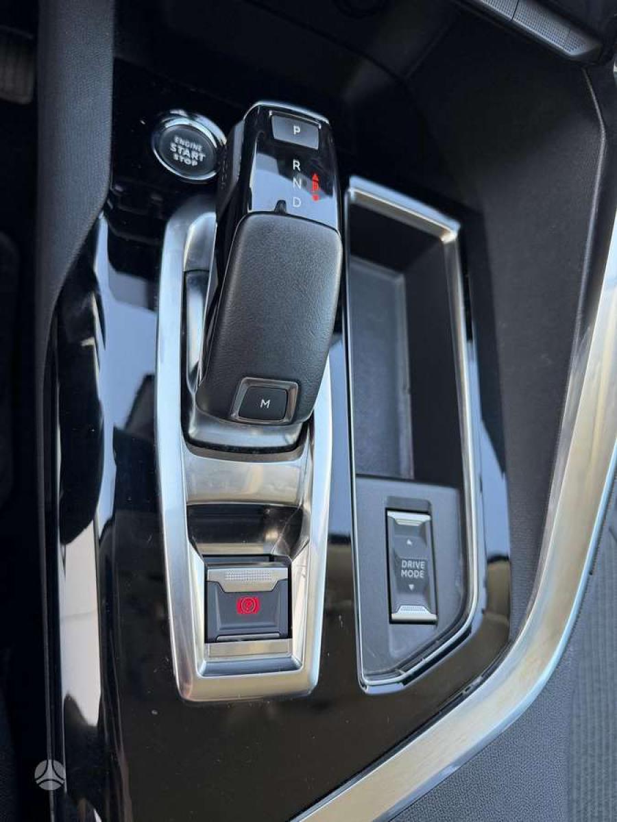 Pelēks Peugeot 5008 2022 Marijampole, ar dzinēja tilpumu 1.20 L un nobraukumu 111 tūkst. km par 16577 €, foto 34 vietnē AUTOMOTO.COM.LV