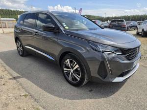 Grey Peugeot 5008 2022 in Vilnius, with an engine capacity of 1.50 L and mileage of 146 thousand km for 17424 €, photo 5 on AUTOMOTO.COM.LV