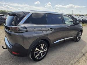 Grey Peugeot 5008 2022 in Vilnius, with an engine capacity of 1.50 L and mileage of 146 thousand km for 17424 €, photo 7 on AUTOMOTO.COM.LV