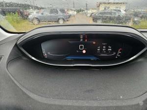 Pelēks Peugeot 5008 2022 Viļņa, ar dzinēja tilpumu 1.20 L un nobraukumu 149 tūkst. km par 15246 €, foto 10 vietnē AUTOMOTO.COM.LV