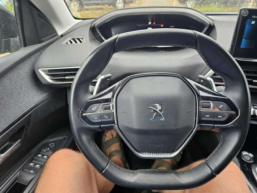 Pelēks Peugeot 5008 2022 Viļņa, ar dzinēja tilpumu 1.20 L un nobraukumu 149 tūkst. km par 15246 €, foto 11 vietnē AUTOMOTO.COM.LV