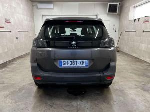 Grey Peugeot 5008 2022 in Marijampole, with an engine capacity of 1.20 L and mileage of 180 thousand km for 14036 €, photo 6 on AUTOMOTO.COM.LV