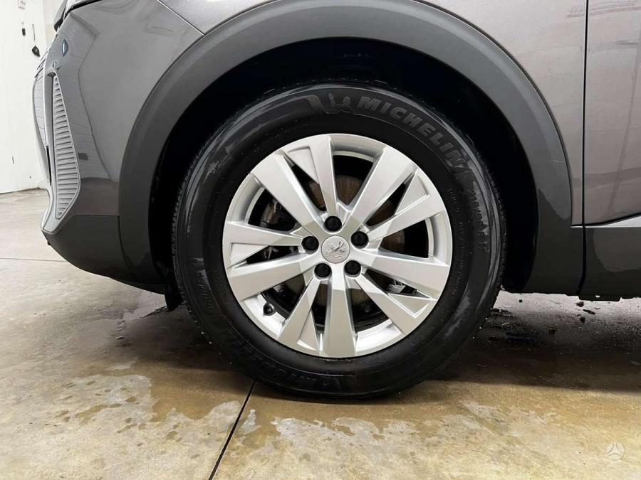 Grey Peugeot 5008 2022 in Marijampole, with an engine capacity of 1.20 L and mileage of 180 thousand km for 14036 €, photo 16 on AUTOMOTO.COM.LV