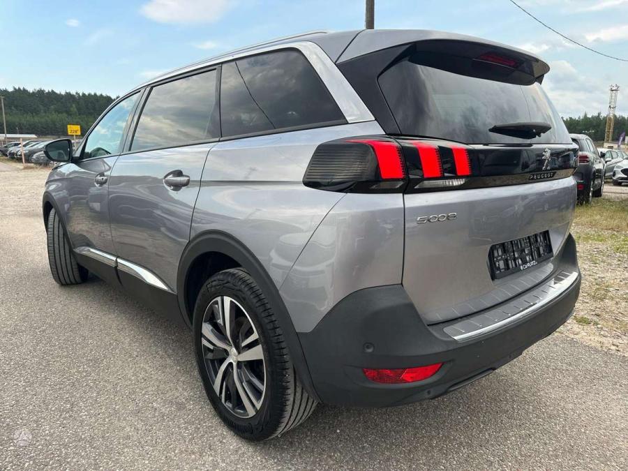 Pelēks Peugeot 5008 2022 Viļņa, ar dzinēja tilpumu 1.20 L un nobraukumu 184 tūkst. km par 13790 €, foto 11 vietnē AUTOMOTO.COM.LV