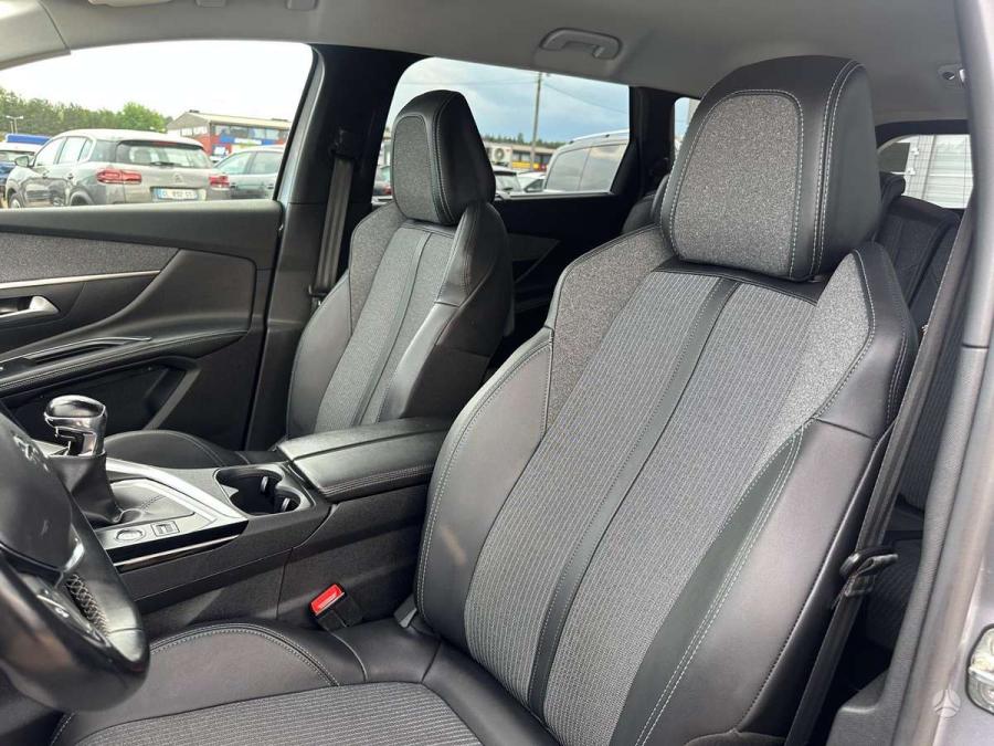 Pelēks Peugeot 5008 2022 Viļņa, ar dzinēja tilpumu 1.20 L un nobraukumu 184 tūkst. km par 13790 €, foto 18 vietnē AUTOMOTO.COM.LV
