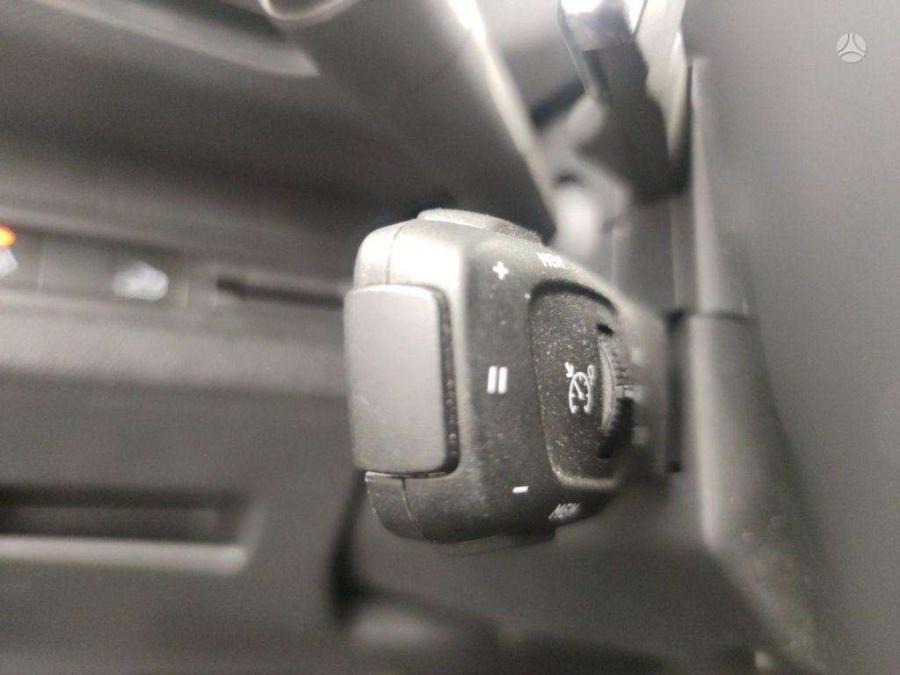 Pelēks Peugeot 5008 2022 Viļņa, ar dzinēja tilpumu 1.50 L un nobraukumu 82 tūkst. km par 21770 €, foto 11 vietnē AUTOMOTO.COM.LV