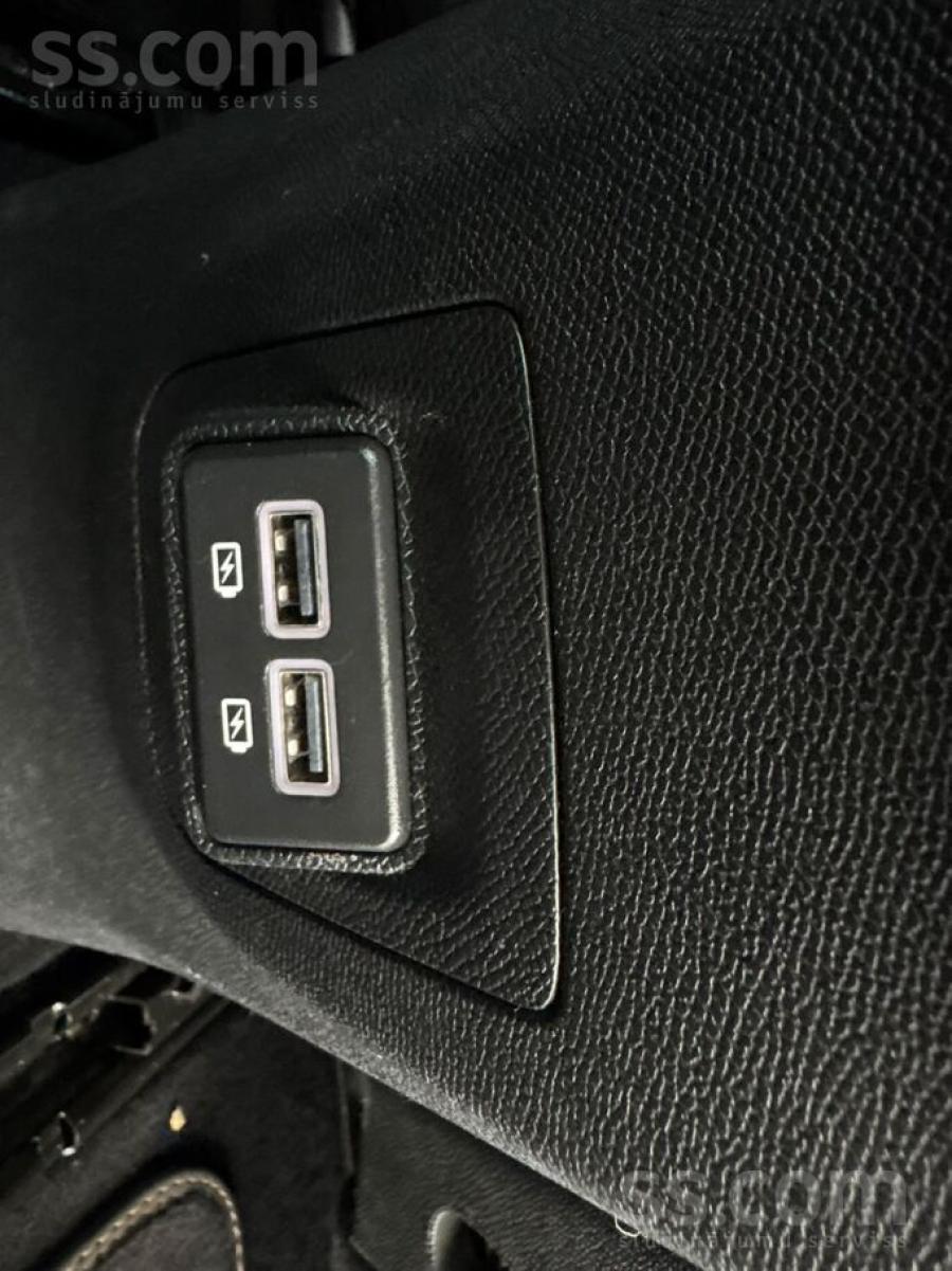 Pelēks Peugeot 5008 2022 Jelgava, ar dzinēja tilpumu 1.50 L un nobraukumu 226 tūkst. km par 16700 €, foto 20 vietnē AUTOMOTO.COM.LV