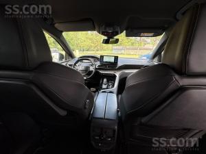 Pelēks Peugeot 5008 2022 Jelgava, ar dzinēja tilpumu 1.50 L un nobraukumu 226 tūkst. km par 16700 €, foto 22 vietnē AUTOMOTO.COM.LV