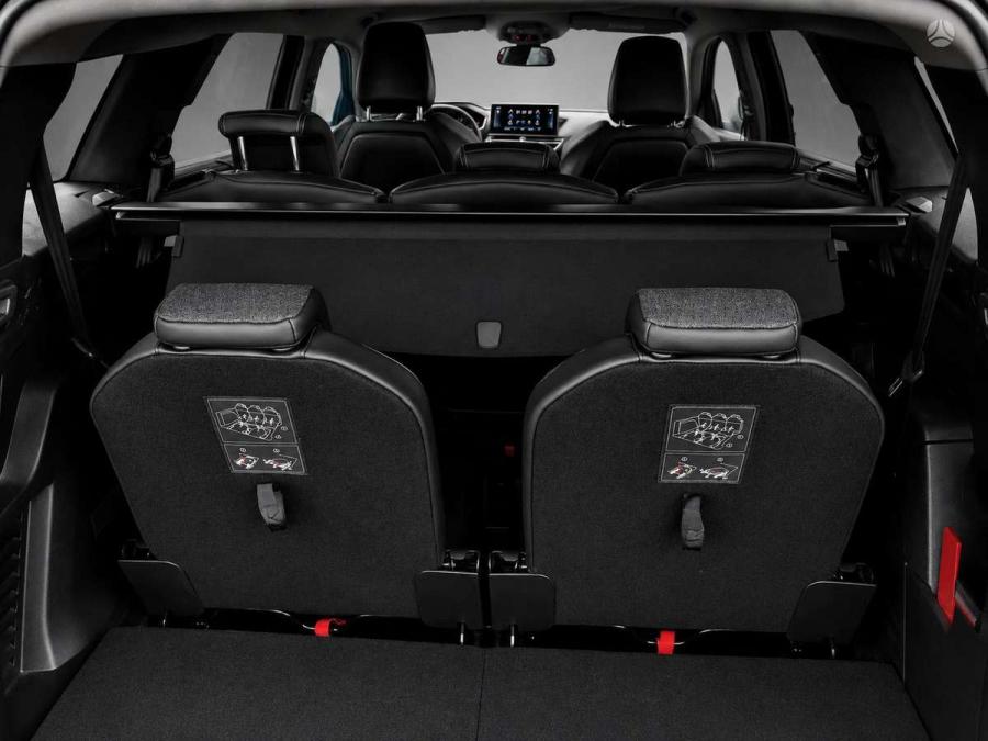 Pelēks Peugeot 5008 2022 Marijampole, ar dzinēja tilpumu 1.50 L un nobraukumu 168 tūkst. km par 18755 €, foto 21 vietnē AUTOMOTO.COM.LV