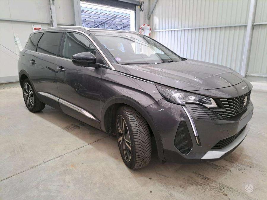 Серый Пежо 5008 2022 в Вильнюс, объемом двигателя 1.20 л и пробегом 65 тыс. км за 20450 €, фото 4 на AUTOMOTO.COM.LV