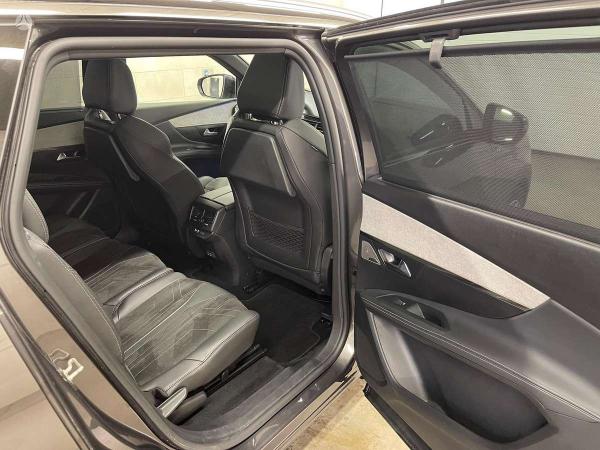 Grey Peugeot 5008 2022 in Marijampole, with an engine capacity of 1.20 L and mileage of 72 thousand km for 20848 €, photo 10 on AUTOMOTO.COM.LV